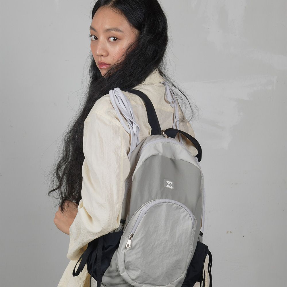 Nest Sling Backpack (Gray) - 감도 깊은 취향 셀렉트샵 29CM