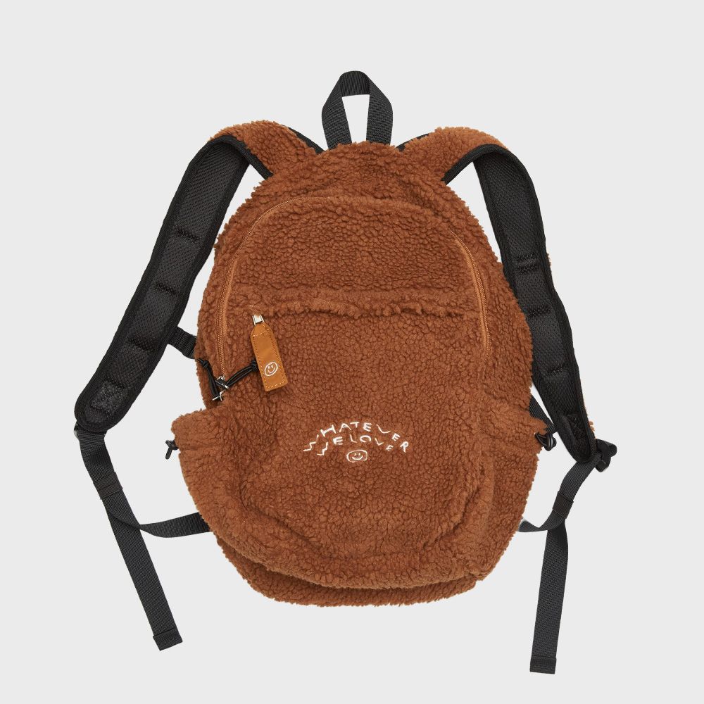 FLEECE BACKPACK WE LOVE CAMEL BROWN - 감도 깊은 취향 셀렉트샵 29CM