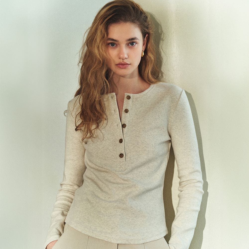 Basic Henley neckline t-shirt (oatmeal) - 감도 깊은 취향 셀렉트샵 29CM