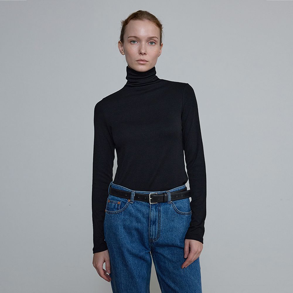 Basic turtleneck top - Black - 감도 깊은 취향 셀렉트샵 29CM