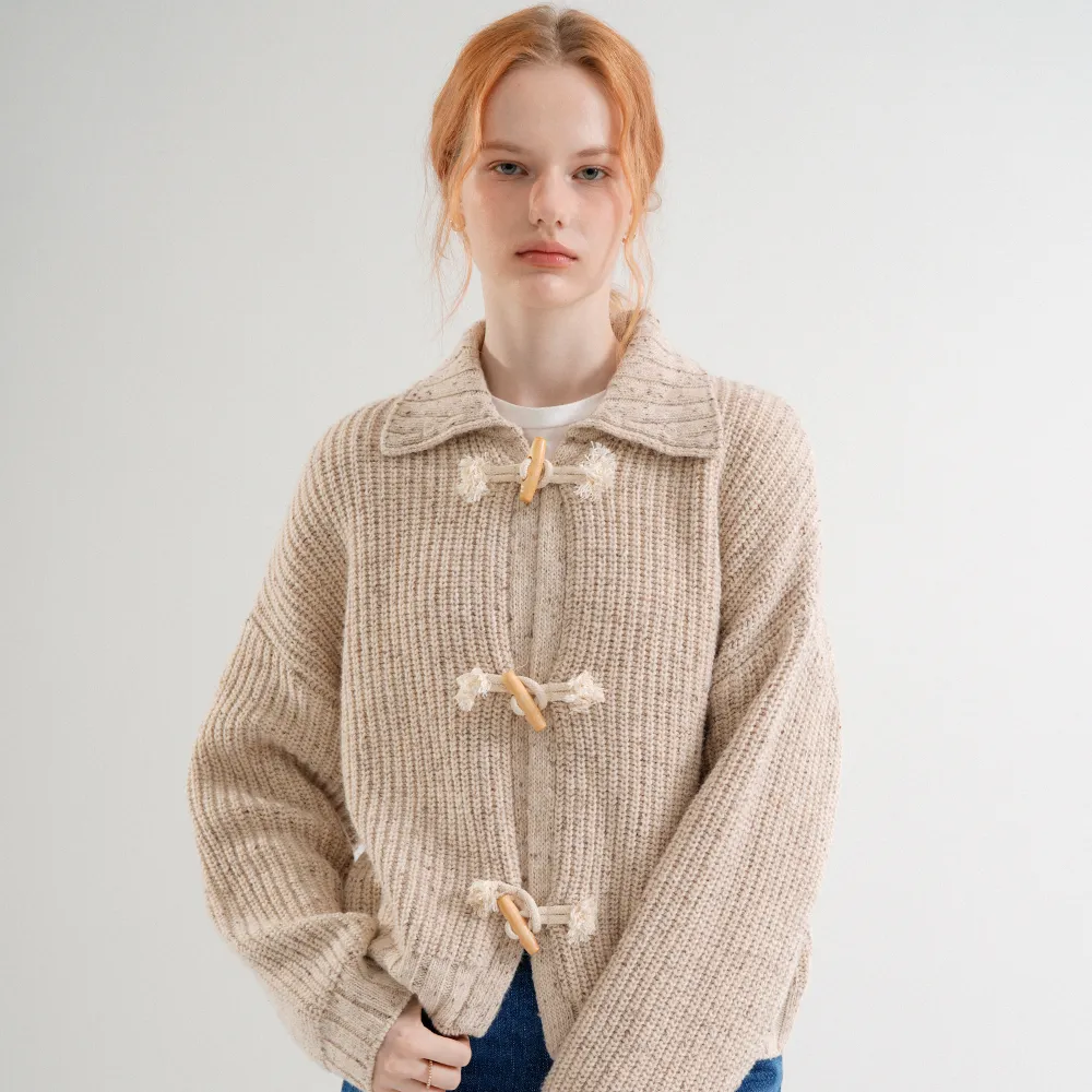 Toggle Button Collar Knit Cardigan (Oatmeal) - 감도 깊은 취향 셀렉트샵 29CM