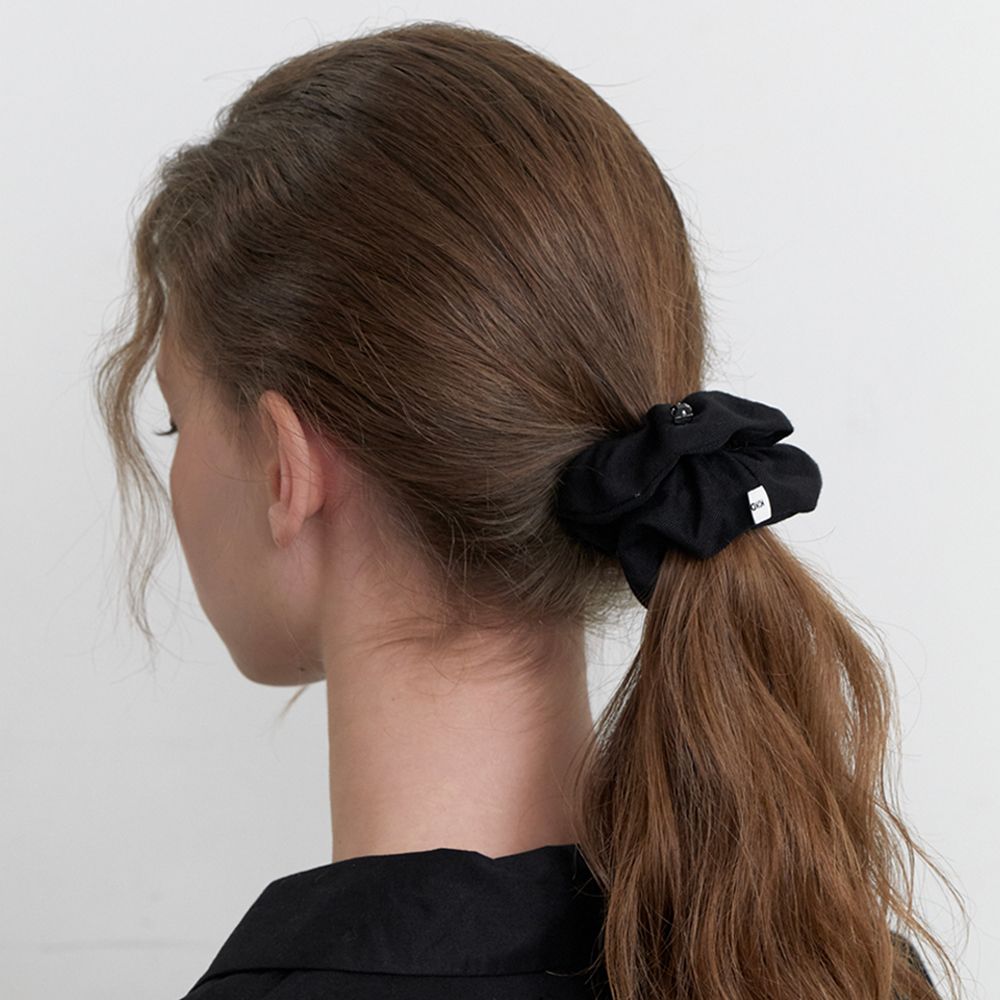 cubic point twill scrunch - black - 감도 깊은 취향 셀렉트샵 29CM