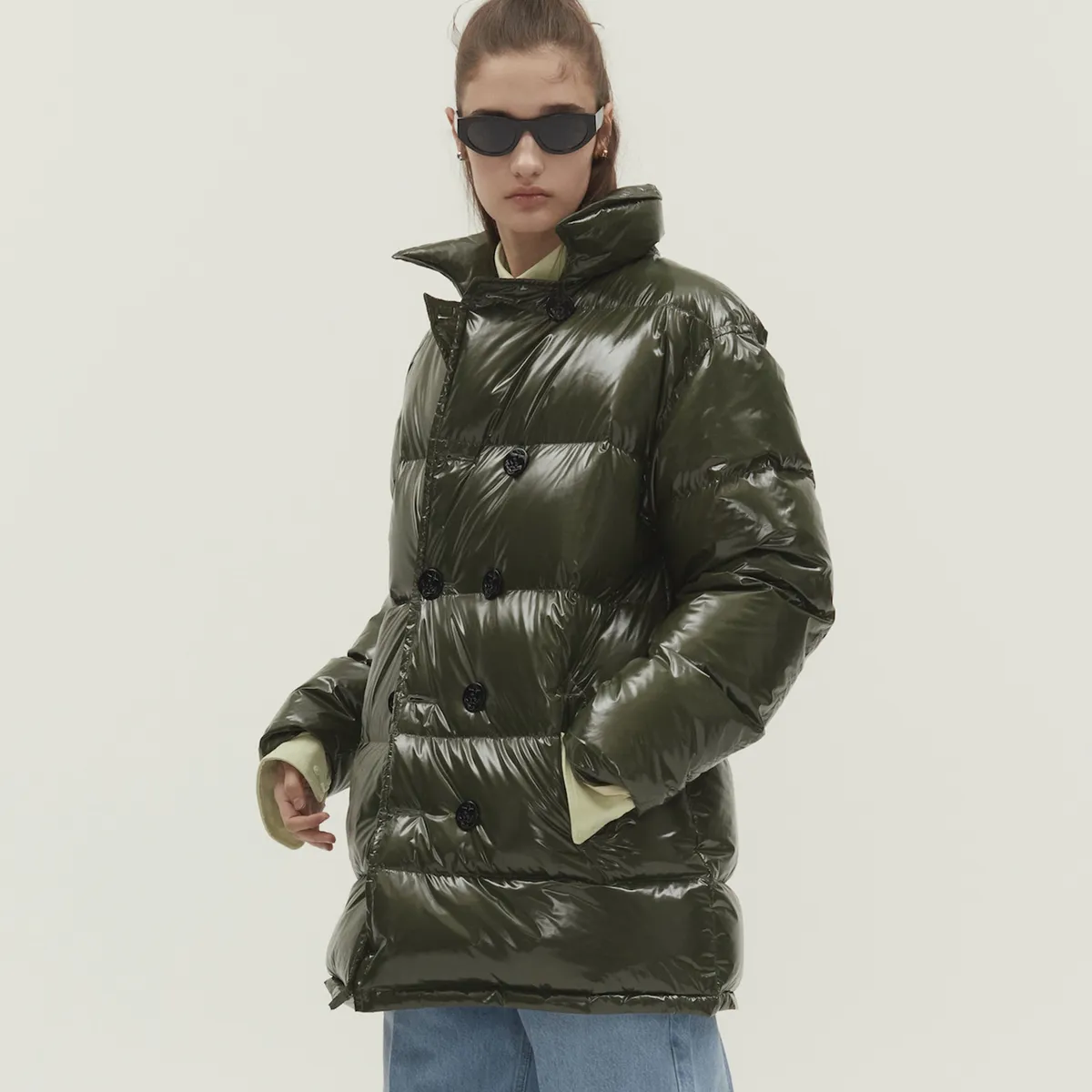 GLOSSY GOOSE DOWN DOUBLE-BREASTED COAT KHAKI - 감도 깊은 취향 셀렉트샵 29CM