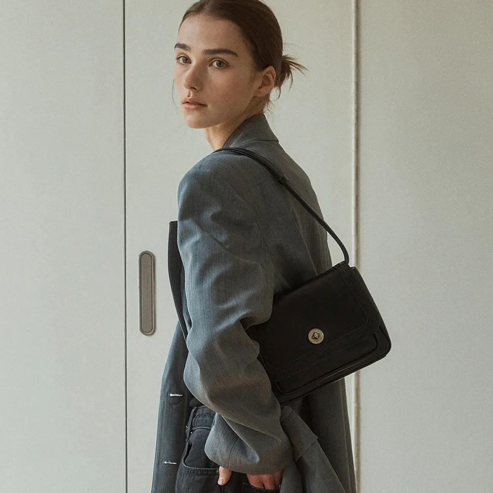 Amber_Mini Black - 감도 깊은 취향 셀렉트샵 29CM