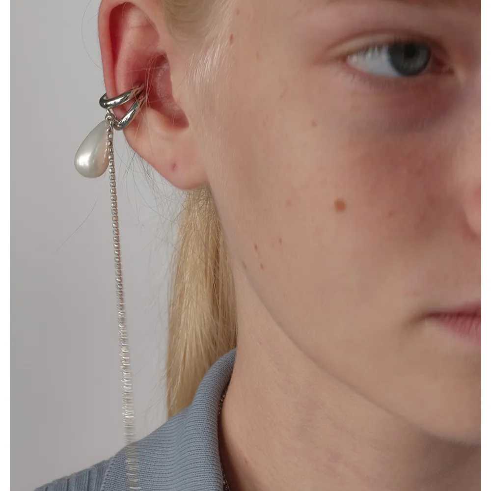 Teardrop Pearl Crystalline Ear Cuff(Set) - 감도 깊은 취향 셀렉트샵 29CM