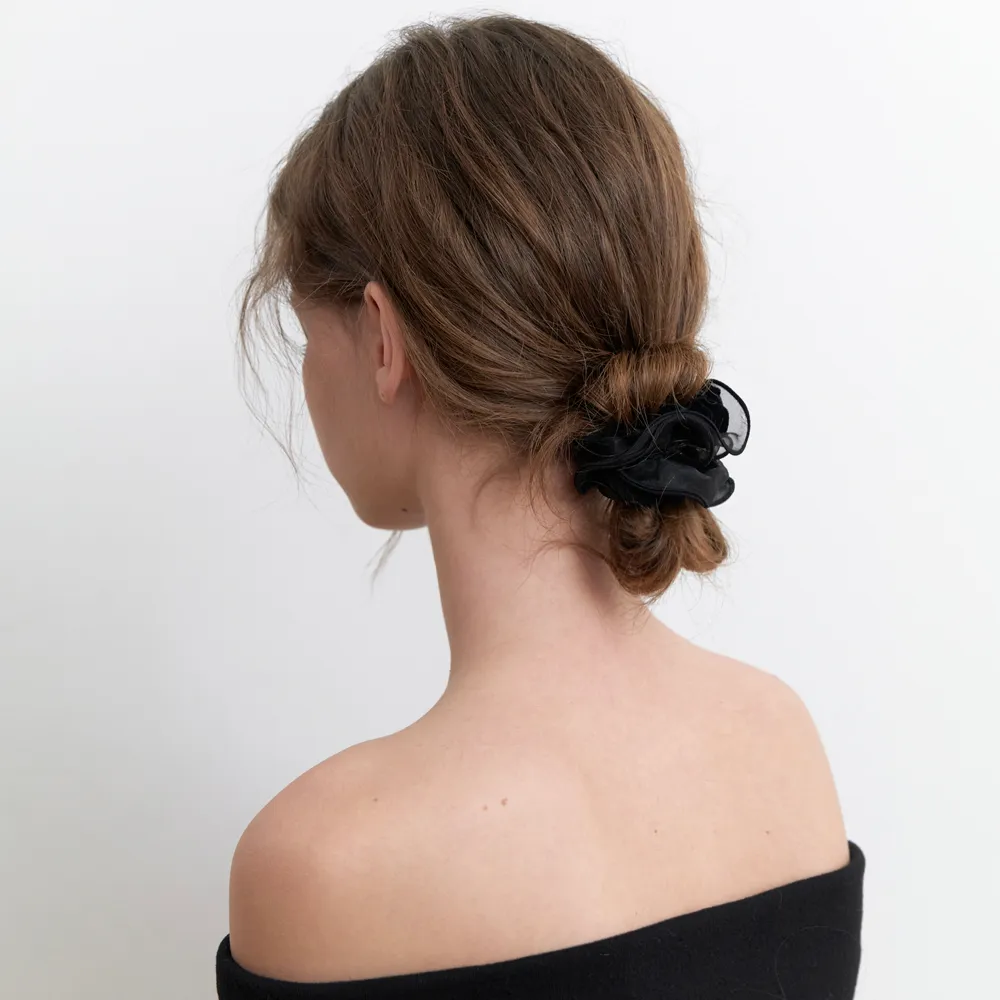 velvet romatic mesh lace scrunch - black - 감도 깊은 취향 셀렉트샵 29CM