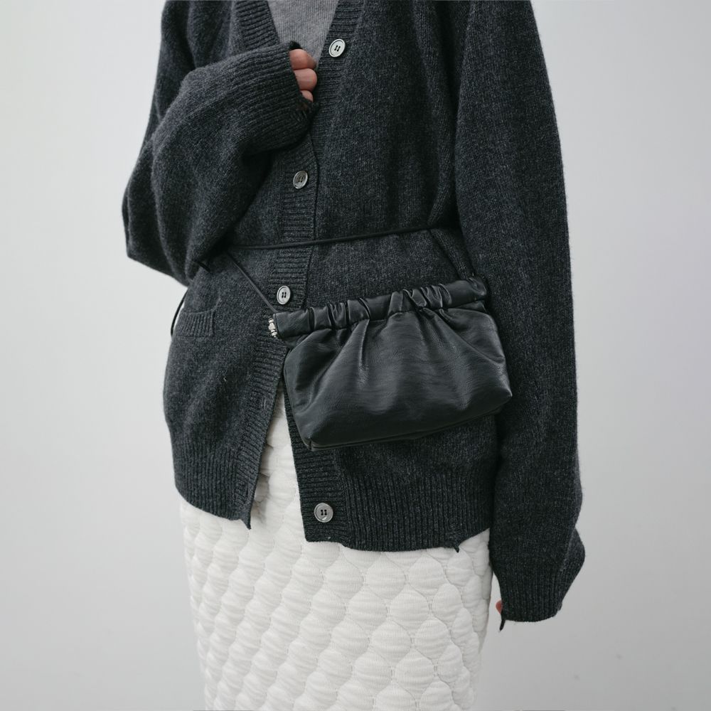 CASH BLENDED KNIT CARDIGAN _ CHARCOAL - 감도 깊은 취향 셀렉트샵 29CM