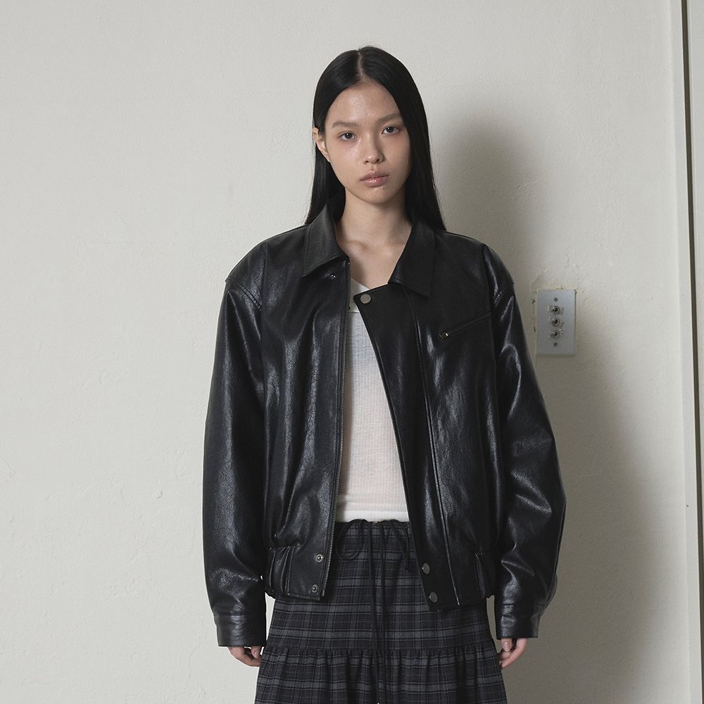 [ESSENTIAL] LEATHER PADDED JUMPER - BLACK - 감도 깊은 취향 셀렉트샵 29CM