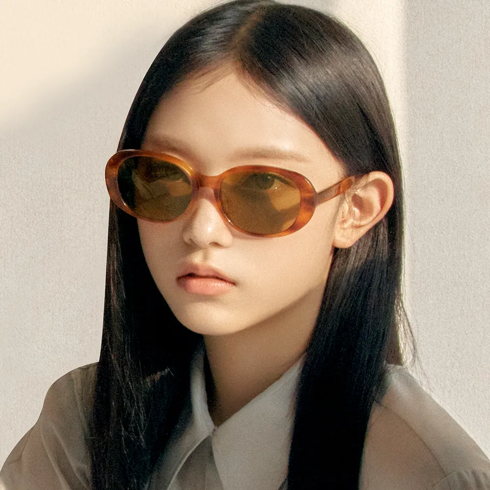 [뉴진스 해린 착용] 오벨 C2 - 감도 깊은 취향 셀렉트샵 29CM