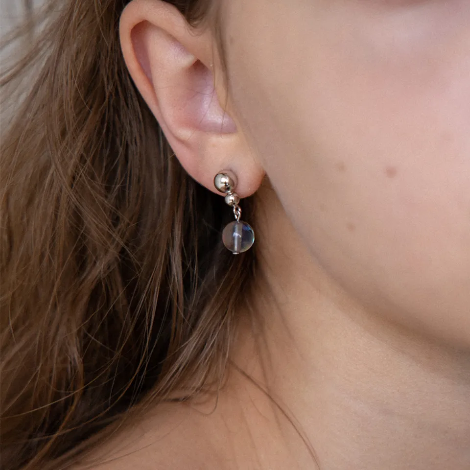Grey moonstone drop earring - 감도 깊은 취향 셀렉트샵 29CM