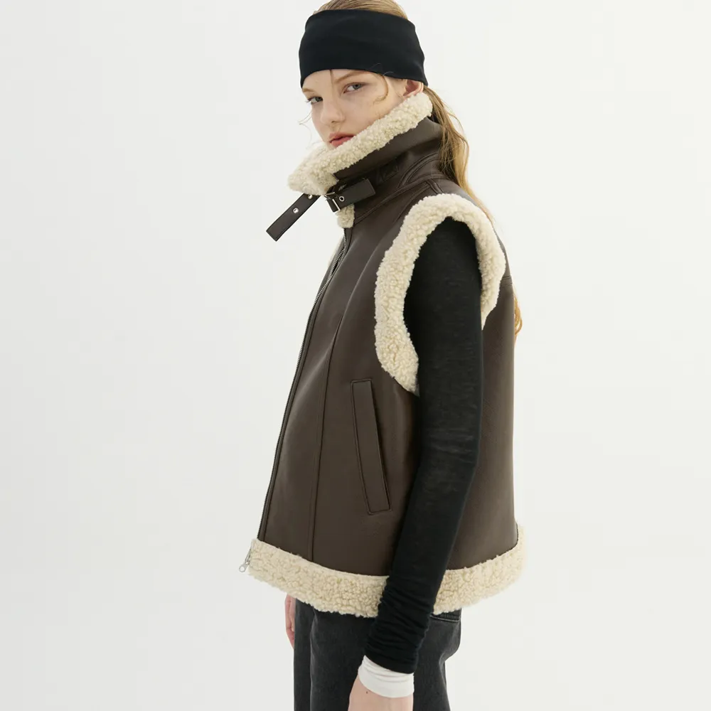 FAUX SHEARING TRIMMING VEST_BROWN BEIGE - 감도 깊은 취향 셀렉트샵 29CM