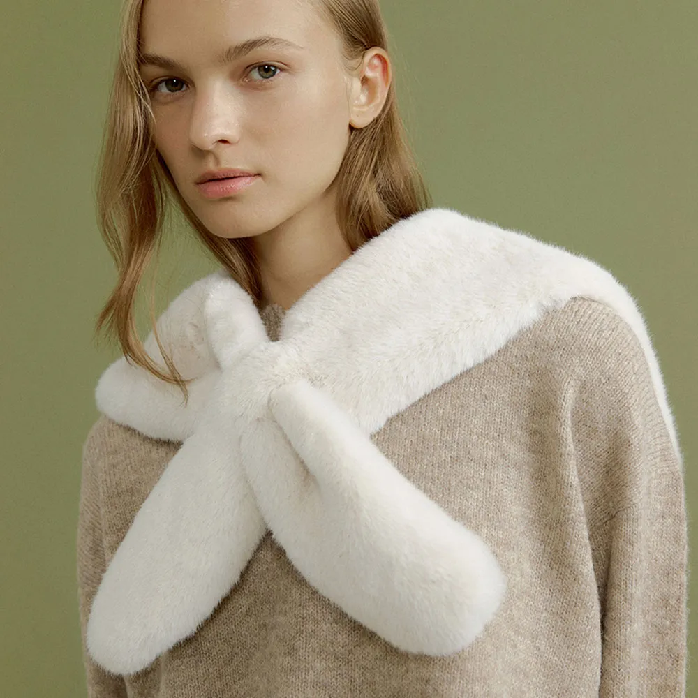 CUDDLY shawl muffler [ivory] - 감도 깊은 취향 셀렉트샵 29CM