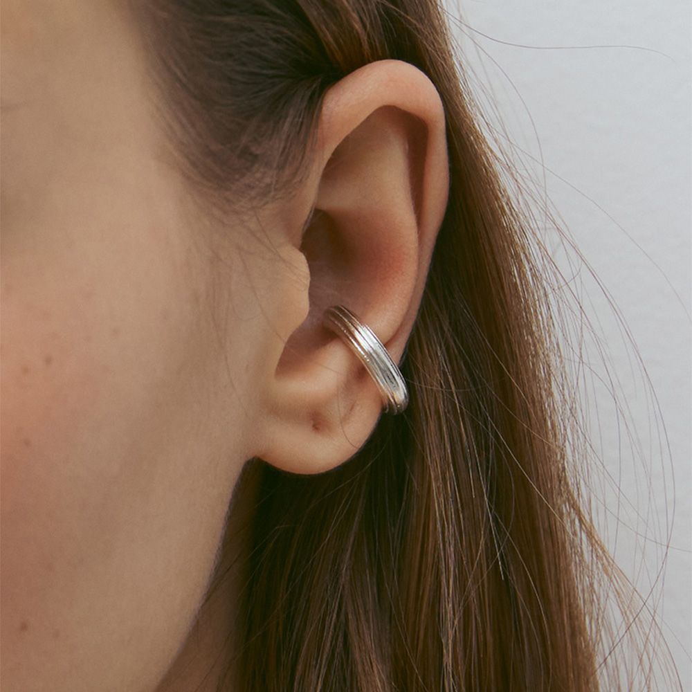 Tae earcuff - 감도 깊은 취향 셀렉트샵 29CM