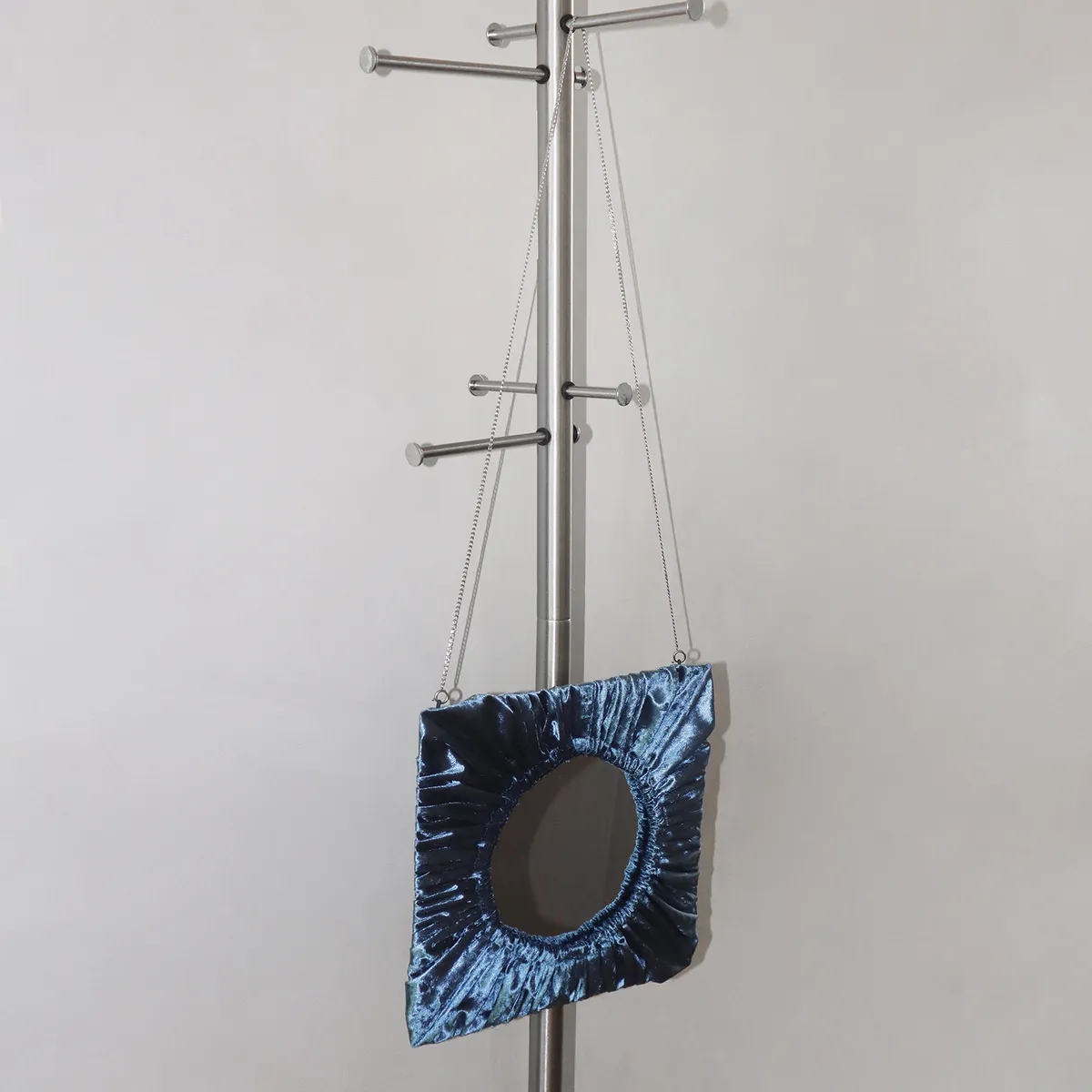 Toast Mirror (Navy) + Silver Chain 거울 - 감도 깊은 취향 셀렉트샵 29CM