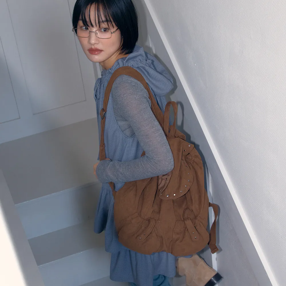 STUD POCKET BACKPACK_BROWN - 감도 깊은 취향 셀렉트샵 29CM