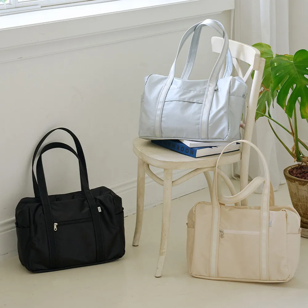 DAILY LITE DUFFLE BAG _ SHINY (3colors) - 감도 깊은 취향 셀렉트샵 29CM