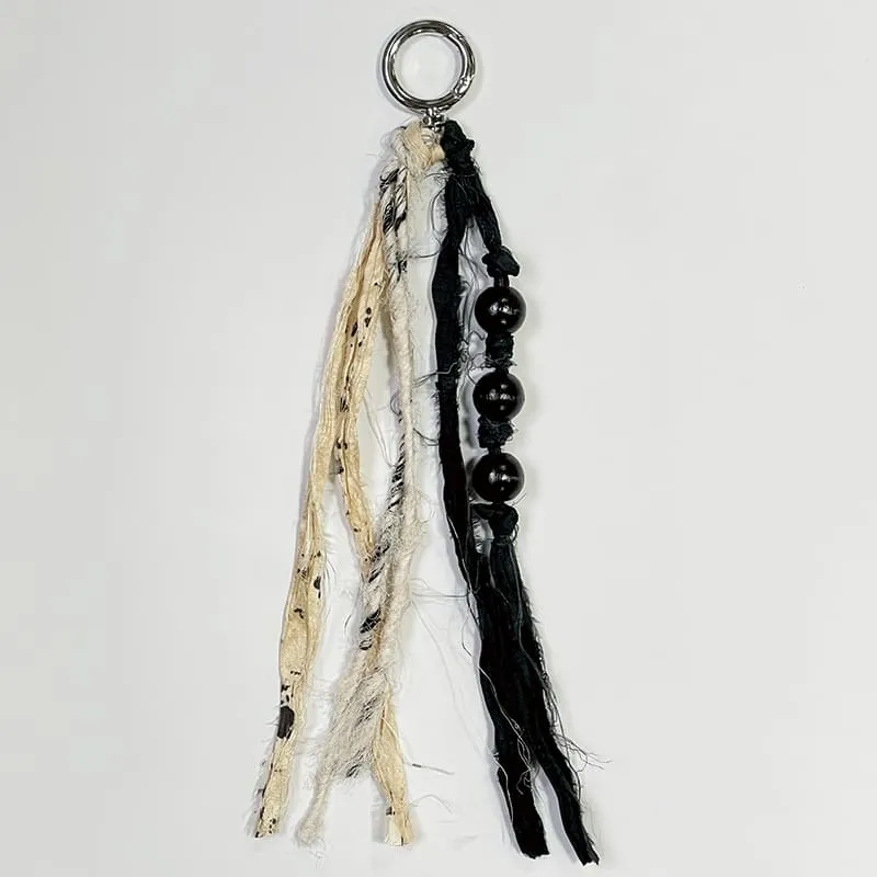 Silk wood ball keyring - 감도 깊은 취향 셀렉트샵 29CM