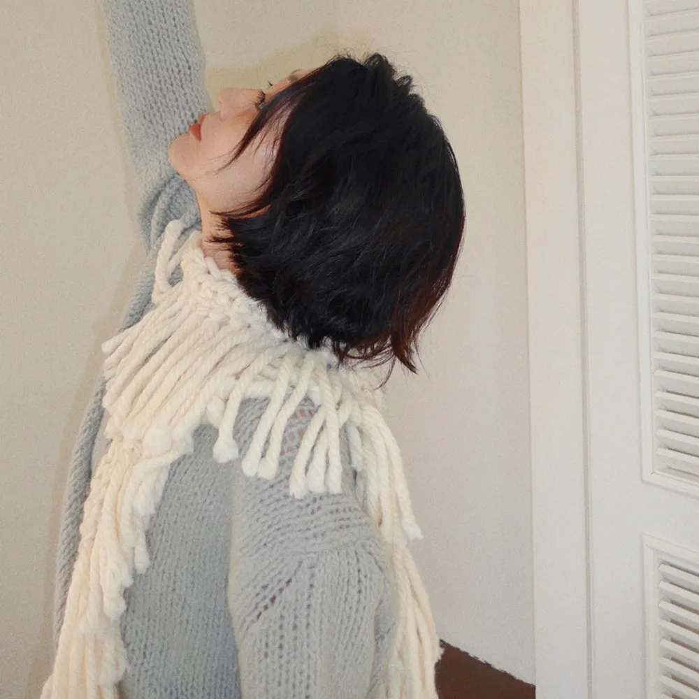 HANDMADE FRINGE SCARF IN IVORY - 감도 깊은 취향 셀렉트샵 29CM