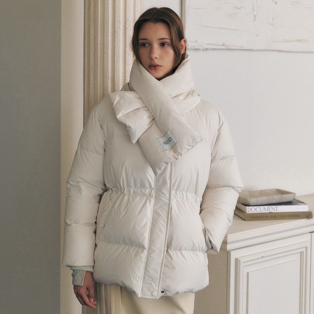 [패딩 머플러 SET] 스트링 하프 패딩 점퍼_2COLORS - 감도 깊은 취향 셀렉트샵 29CM