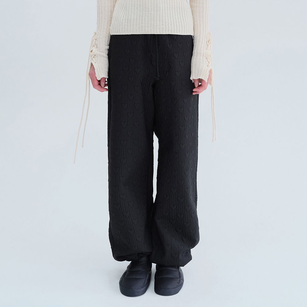 HEART STITCHED PADDING PANTS (black) - 감도 깊은 취향 셀렉트샵 29CM