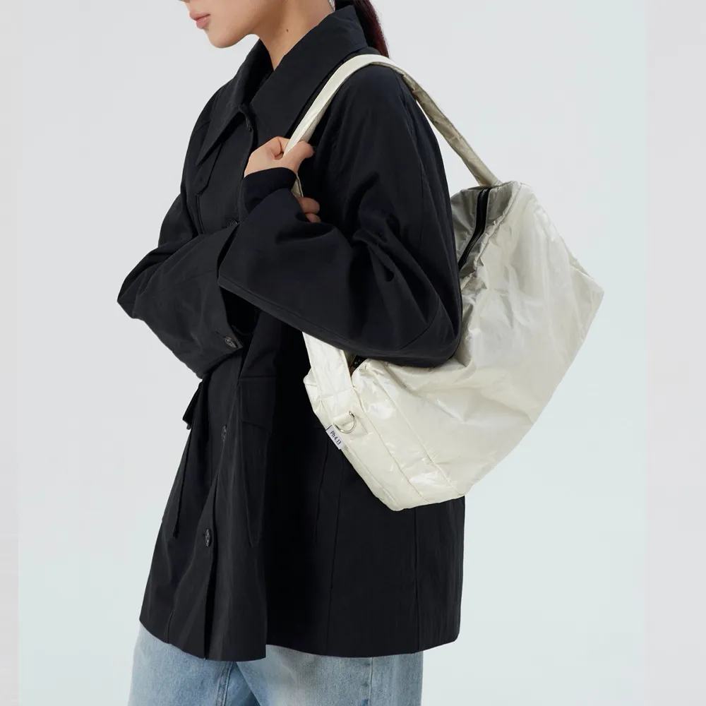 Soli Padding Bag (솔리패딩백) Ivory - 감도 깊은 취향 셀렉트샵 29CM