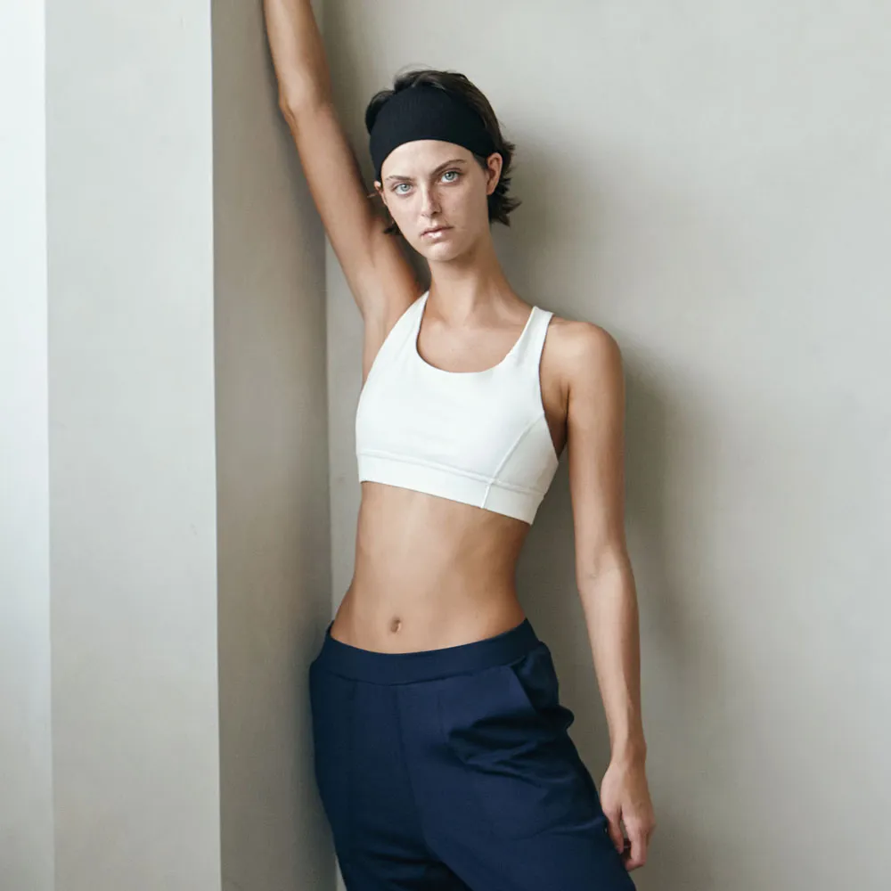 여성 요가복 DEVI-TS0043-화이트 필라테스 시너지 업 브라탑 - 감도 깊은 취향 셀렉트샵 29CM