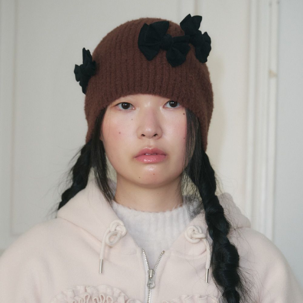 FLUFFY RIBBON BEANIE, BROWN - 감도 깊은 취향 셀렉트샵 29CM