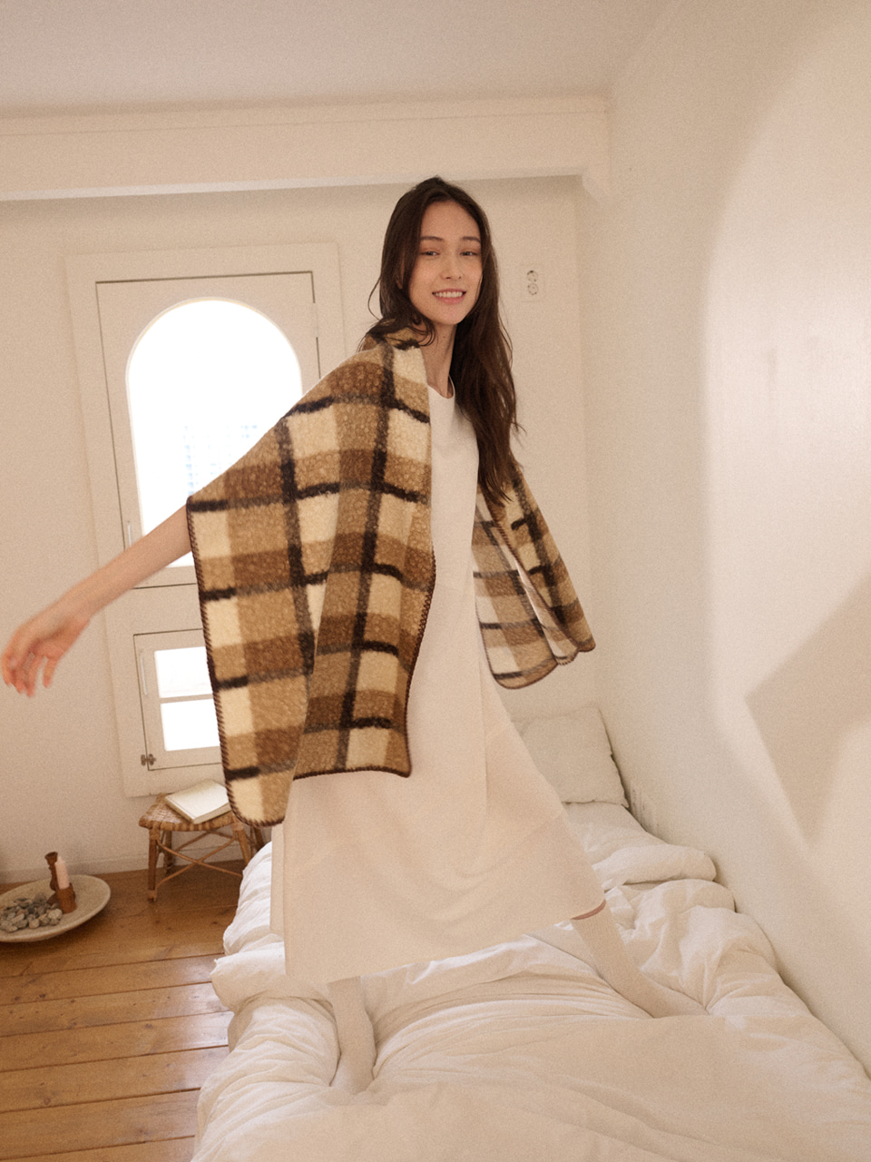 Sheering check muffler (brown) - 감도 깊은 취향 셀렉트샵 29CM