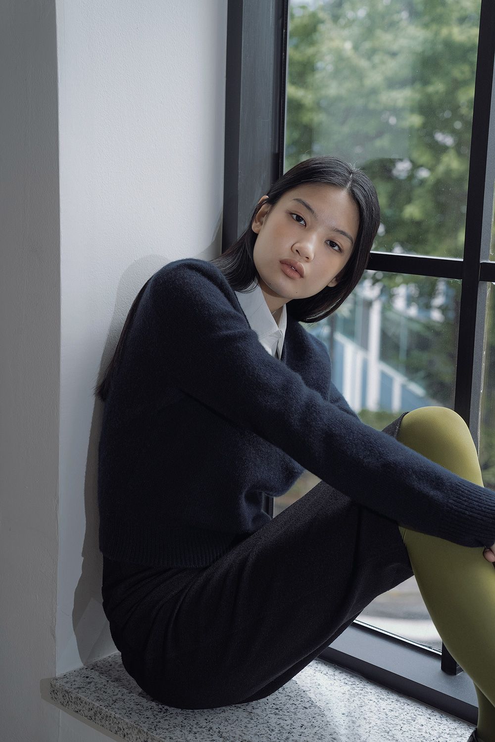 Siro V-neck Knit_Navy - 감도 깊은 취향 셀렉트샵 29CM