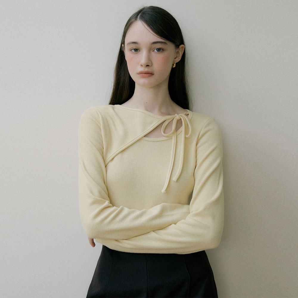 EOT OBLIQUE WRAP RIBBON TOP MELLOW YELLOW - 감도 깊은 취향 셀렉트샵 29CM