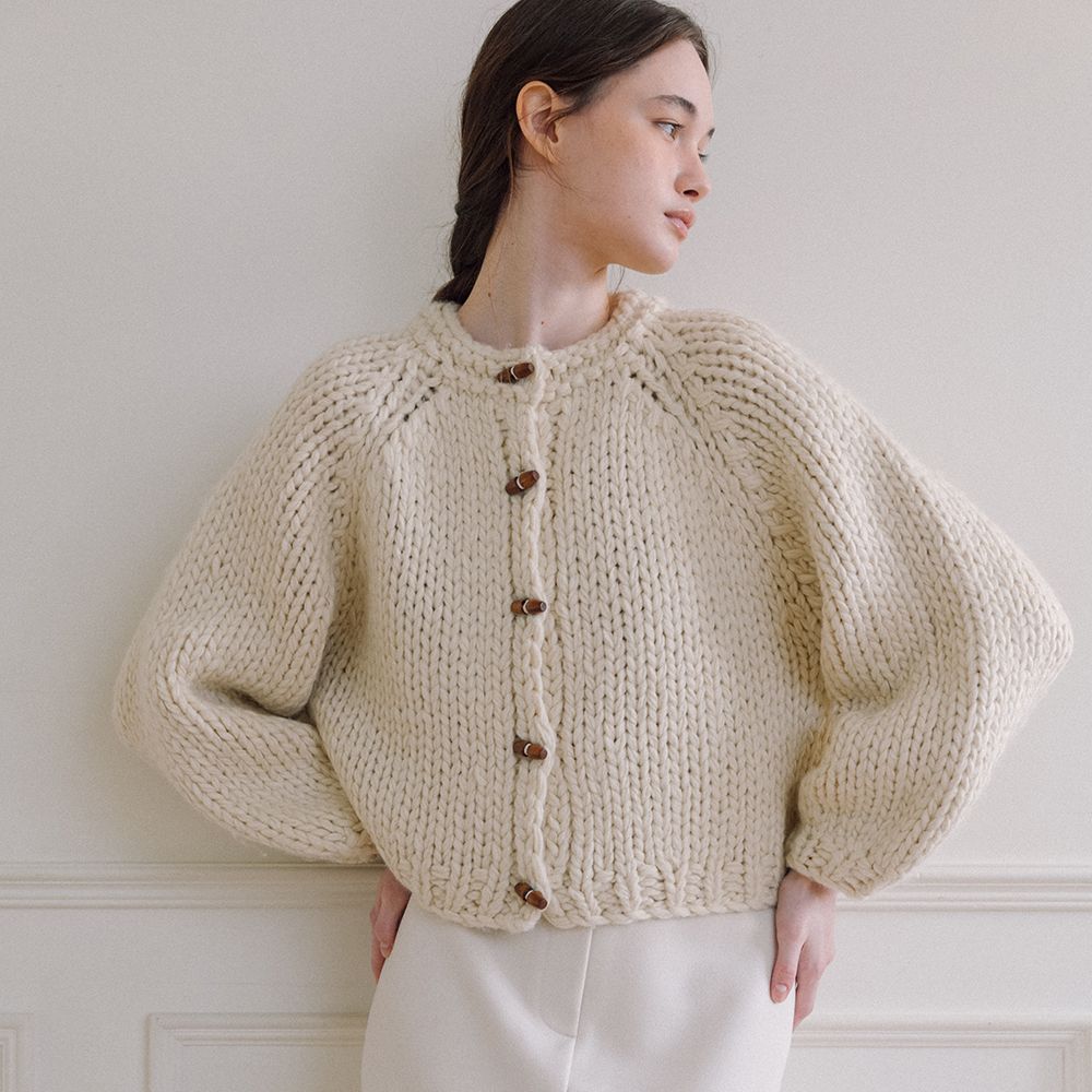 Handmade Wool Cardigan - Ivory - 감도 깊은 취향 셀렉트샵 29CM