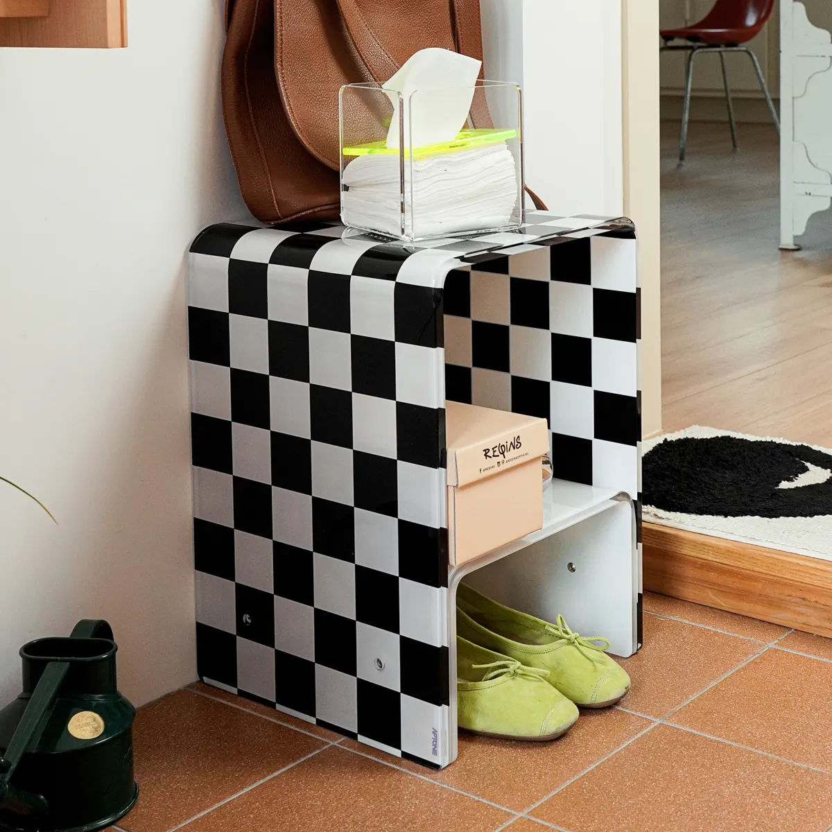 Mini Chair_Checkers 스툴 사이드테이블 - 감도 깊은 취향 셀렉트샵 29CM