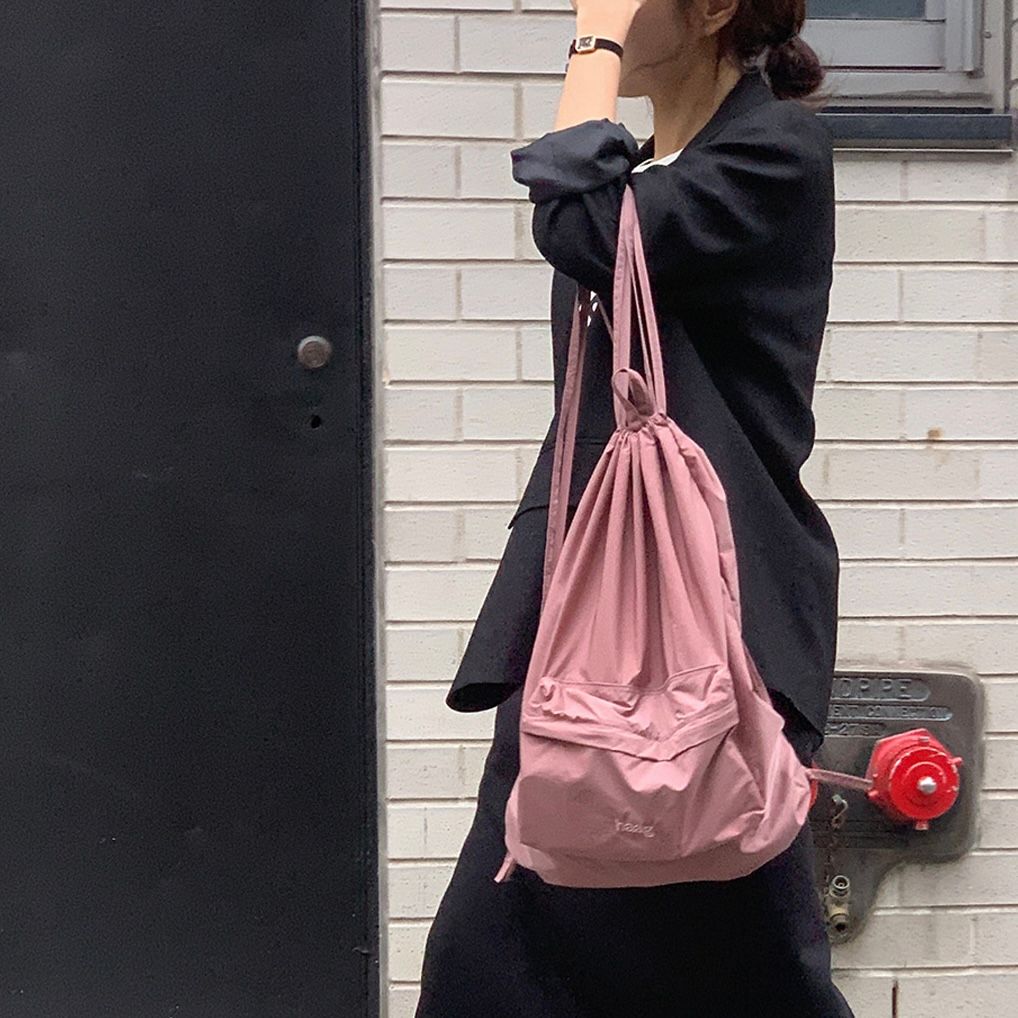a string backpack (pink) - 감도 깊은 취향 셀렉트샵 29CM