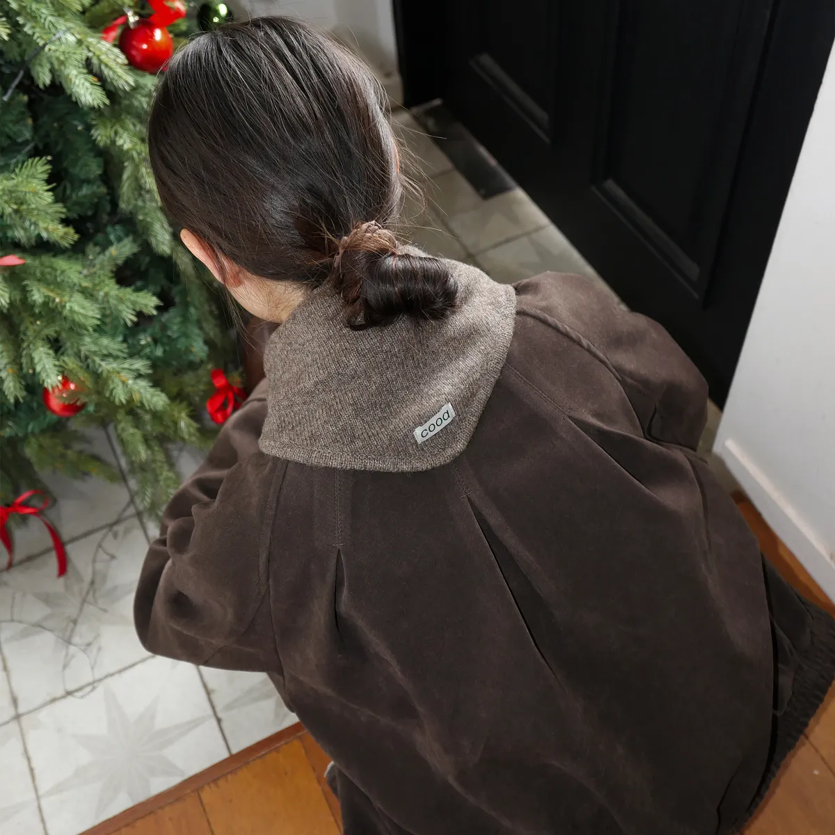 TRIANGLE WOOL SCARF_BROWN - 감도 깊은 취향 셀렉트샵 29CM