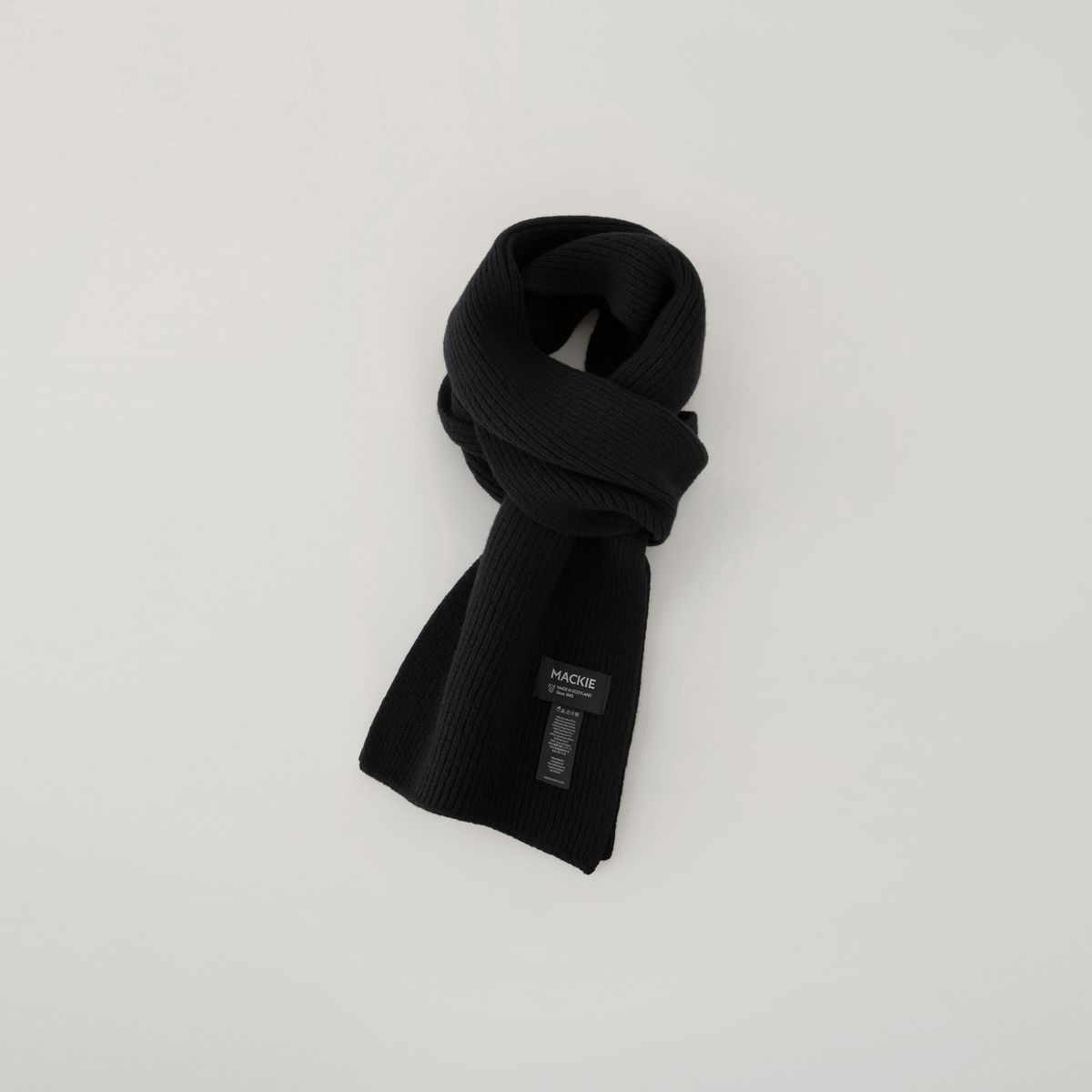 Robert Mackie MUFFLER_BLACK - 감도 깊은 취향 셀렉트샵 29CM