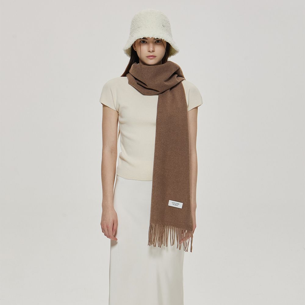 SOFT TOUCH WARM MUFFLER_BROWN - 감도 깊은 취향 셀렉트샵 29CM