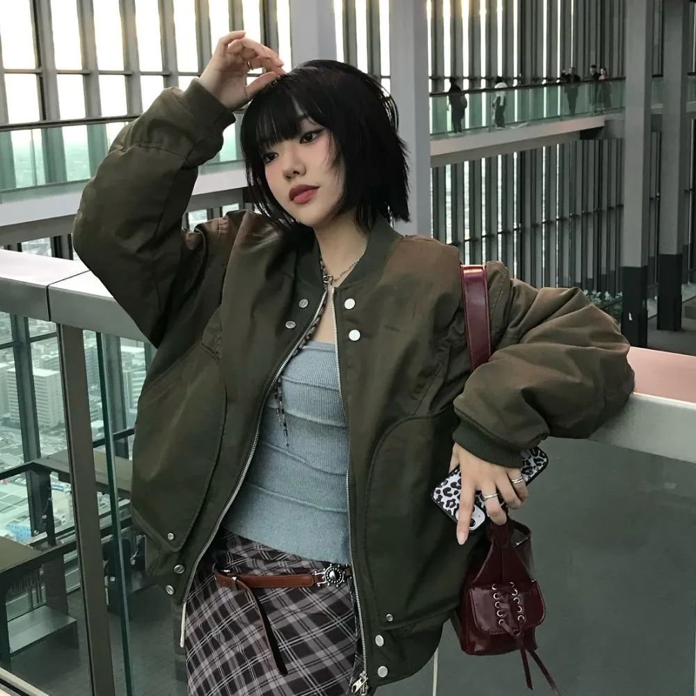 Circle Shirring Logo Ma-1 Khaki - 감도 깊은 취향 셀렉트샵 29CM