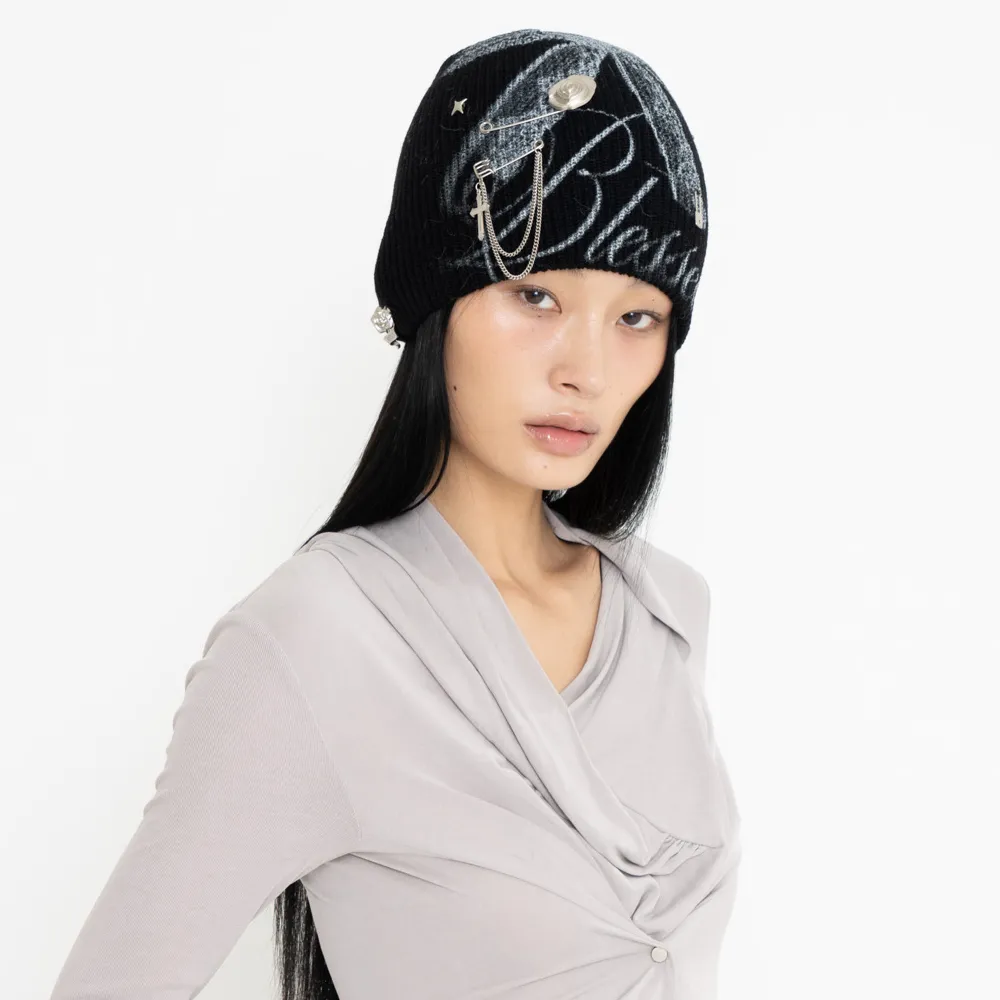 BLESSED BEANIE (BLACK) - 감도 깊은 취향 셀렉트샵 29CM