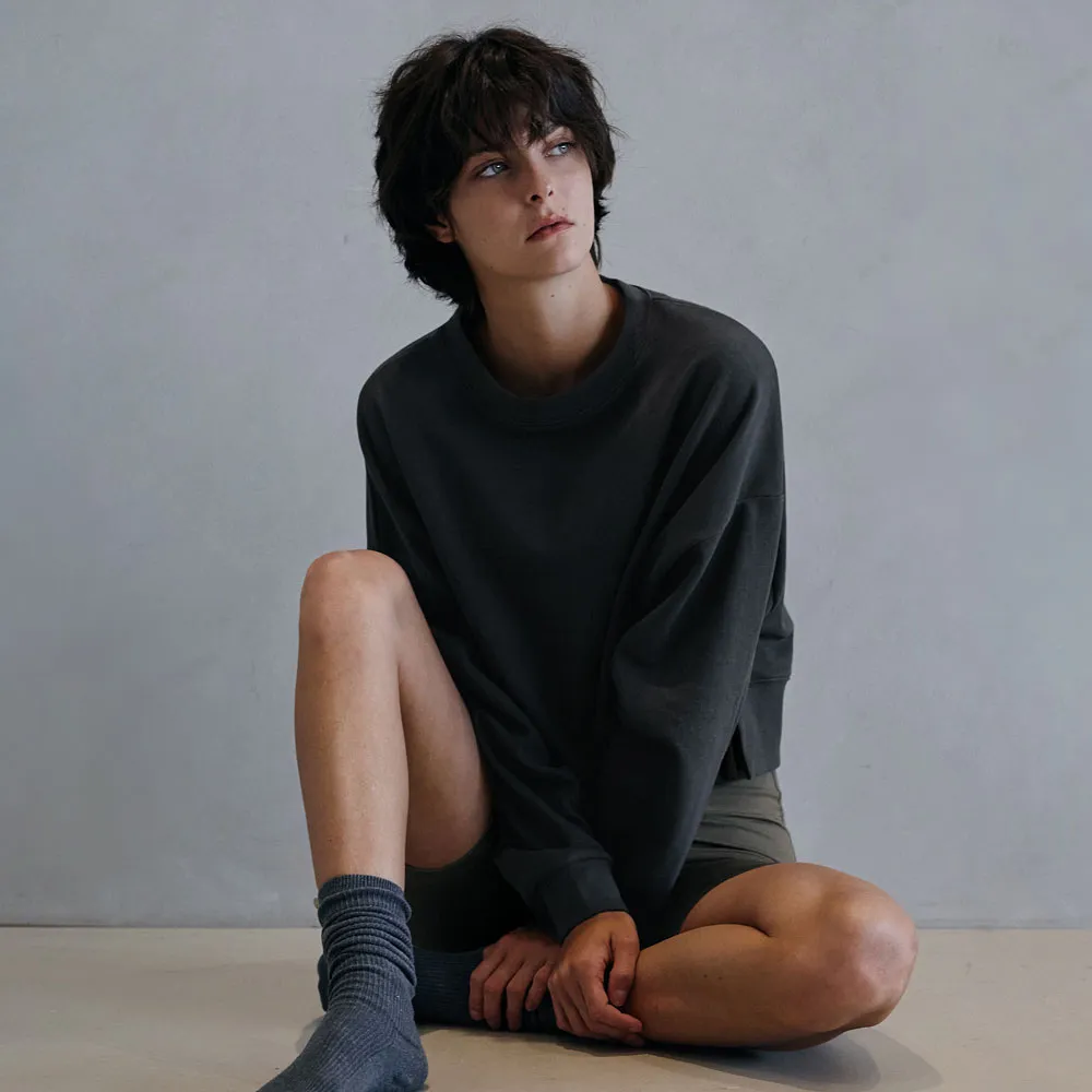 바미 오버 맨투맨 DEVI-T0119-차콜 - 감도 깊은 취향 셀렉트샵 29CM