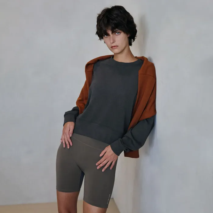 바미 오버 맨투맨 DEVI-T0119-차콜 - 감도 깊은 취향 셀렉트샵 29CM