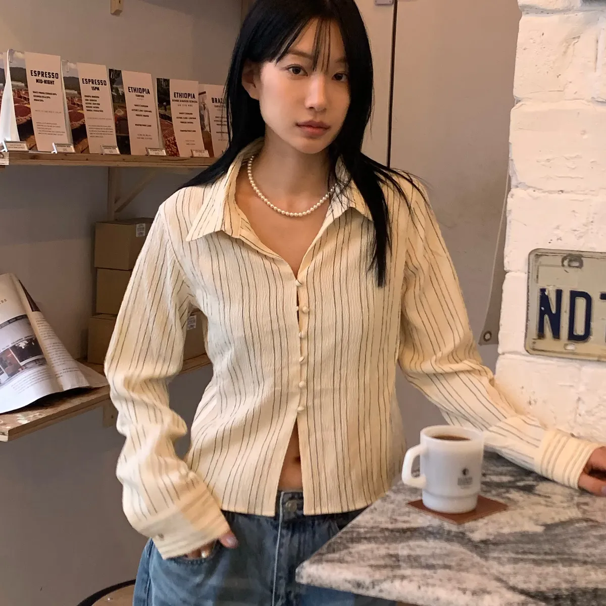 [수빈PICK]Fiction Line Blouse-Ivory - 감도 깊은 취향 셀렉트샵 29CM