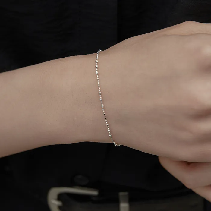 Issue bracelet - 감도 깊은 취향 셀렉트샵 29CM