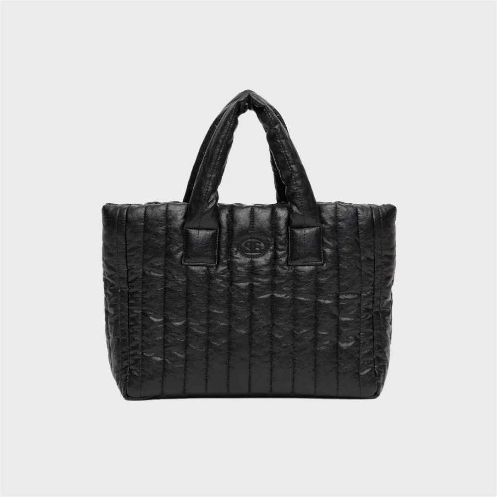 [4차] Leather Padding Bag (Black) - 감도 깊은 취향 셀렉트샵 29CM