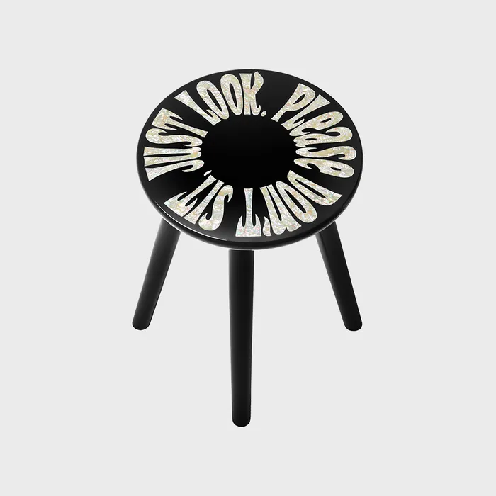 Jagae Stool Black 자개 스툴 블랙 - 감도 깊은 취향 셀렉트샵 29CM