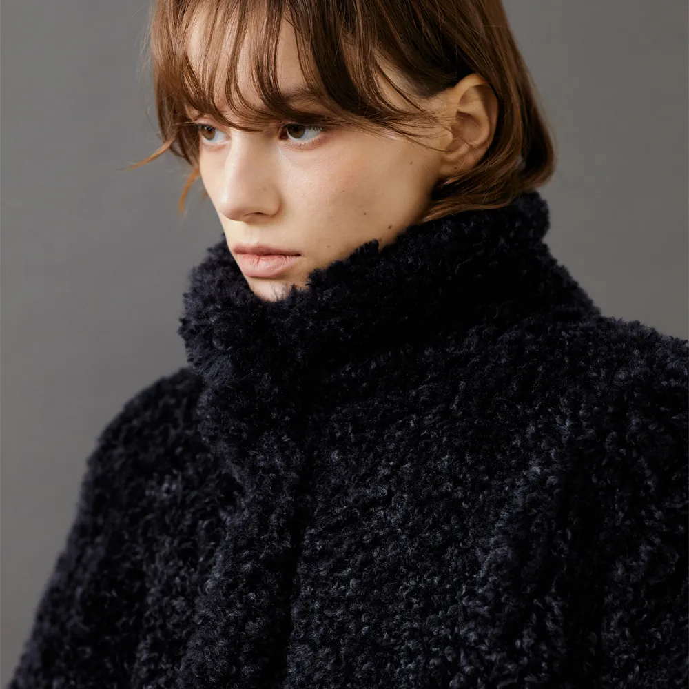 [2차 리오더] Rona Plush Shearing Coat (Deep Navy) - 감도 깊은 취향 셀렉트샵 29CM