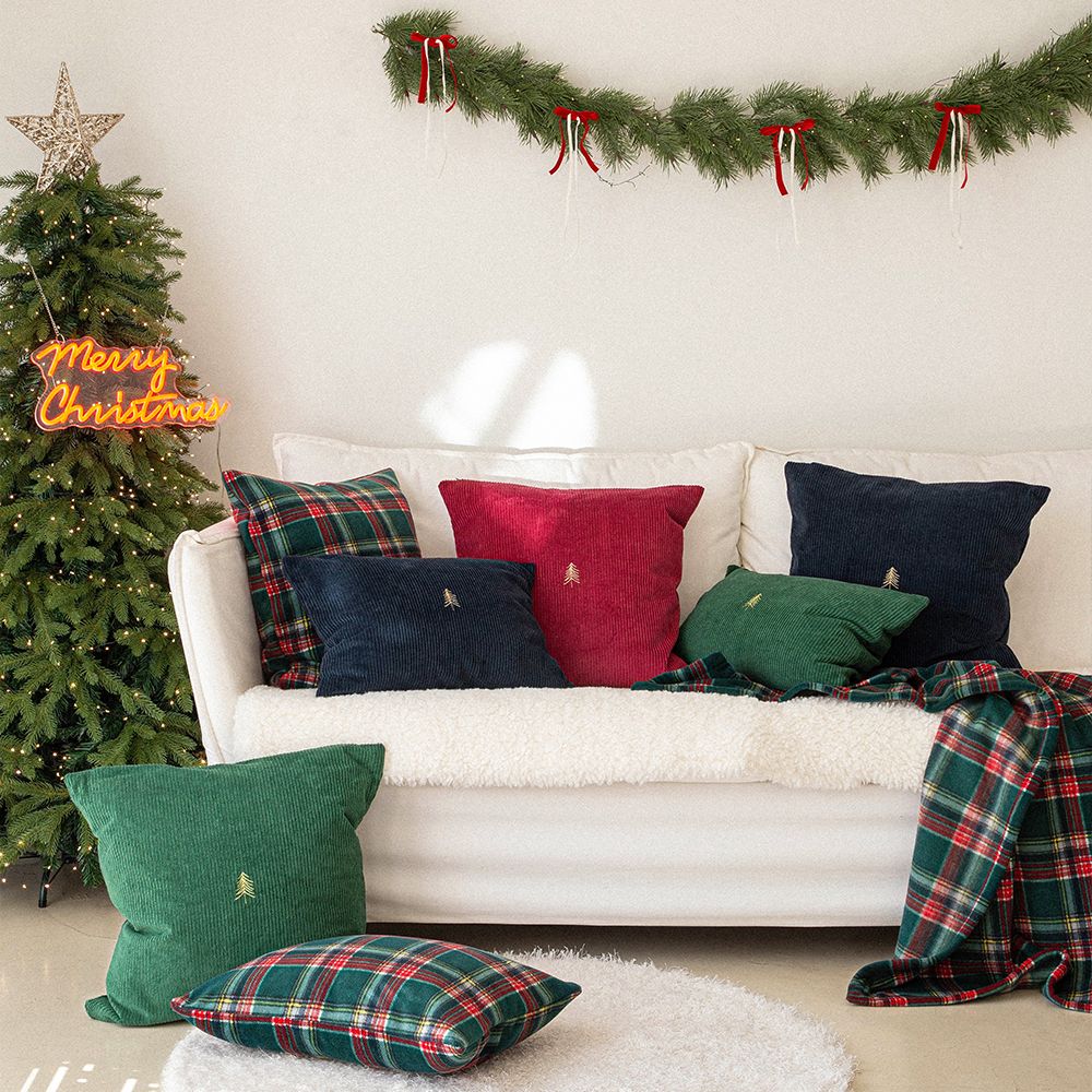 미니 트리 자수 쿠션 커버 시리즈 4type - 감도 깊은 취향 셀렉트샵 29CM