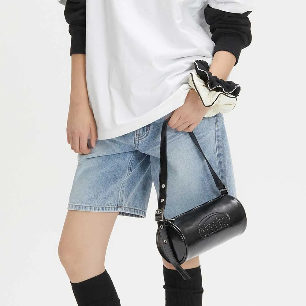 EMBOSSED BARREL BAG-BLACK - 감도 깊은 취향 셀렉트샵 29CM