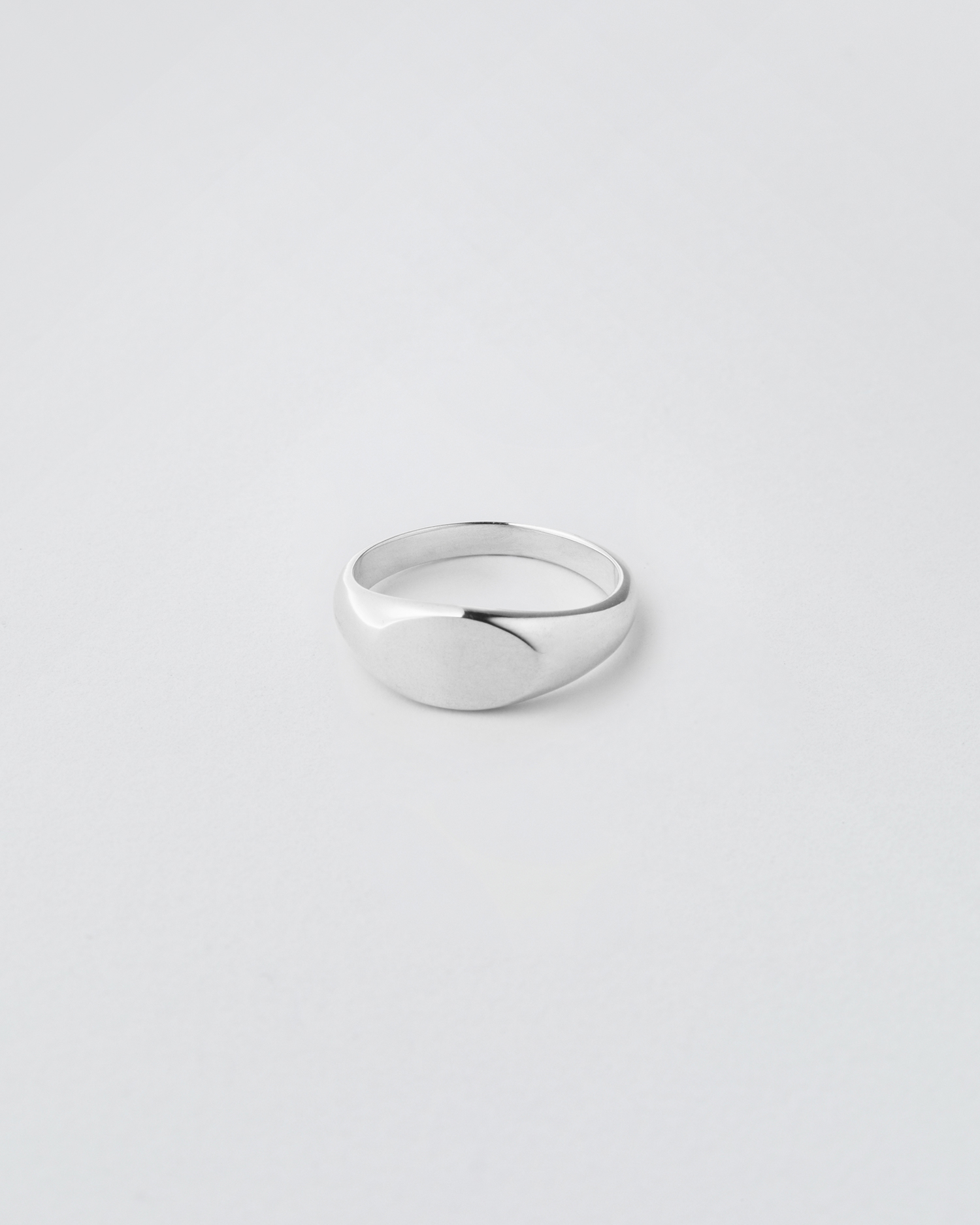 Little Signet Ring (silver925) - 감도 깊은 취향 셀렉트샵 29CM