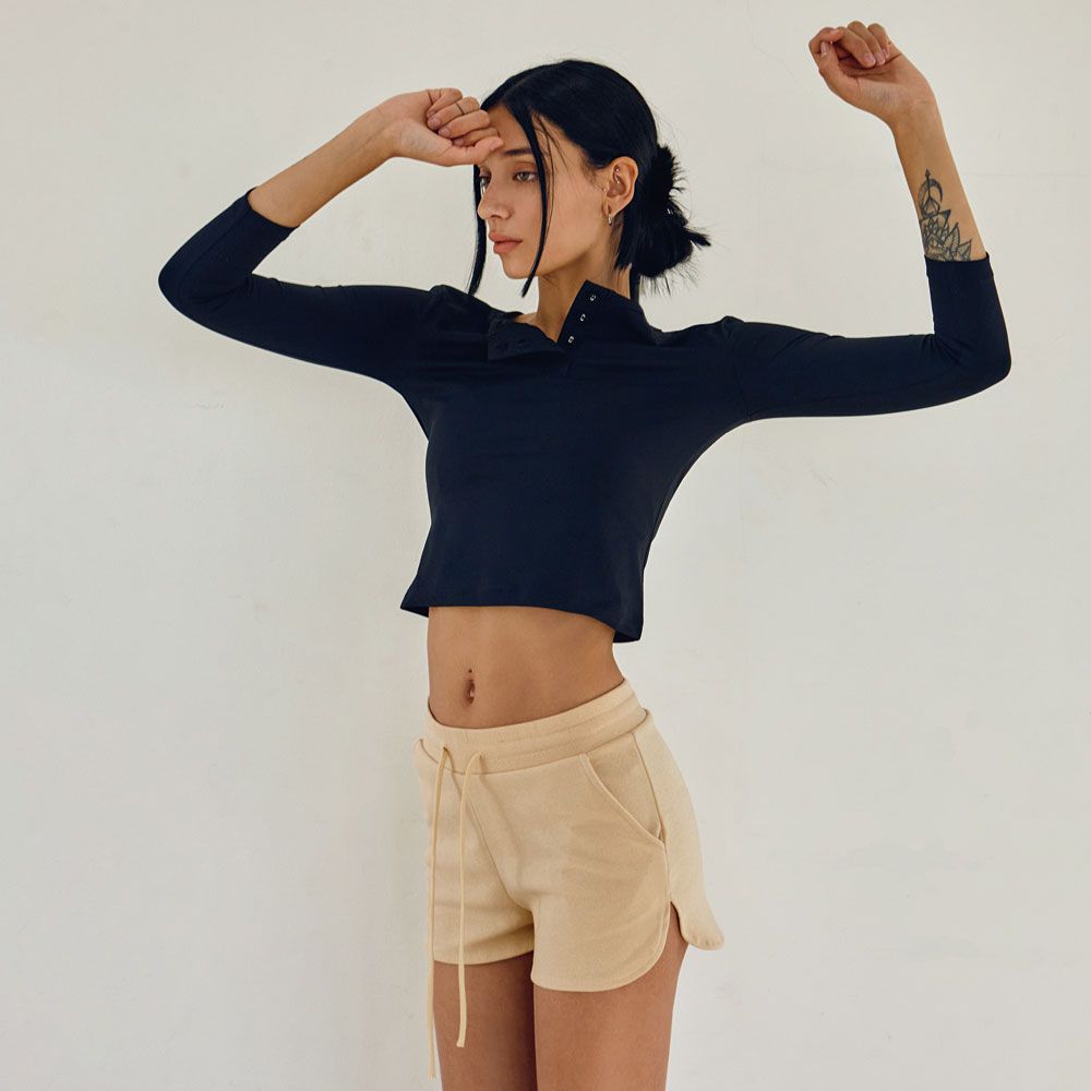 여성 요가복 DEVI-B0044-버터 필라테스 스트랩 돌핀 숏팬츠 - 감도 깊은 취향 셀렉트샵 29CM