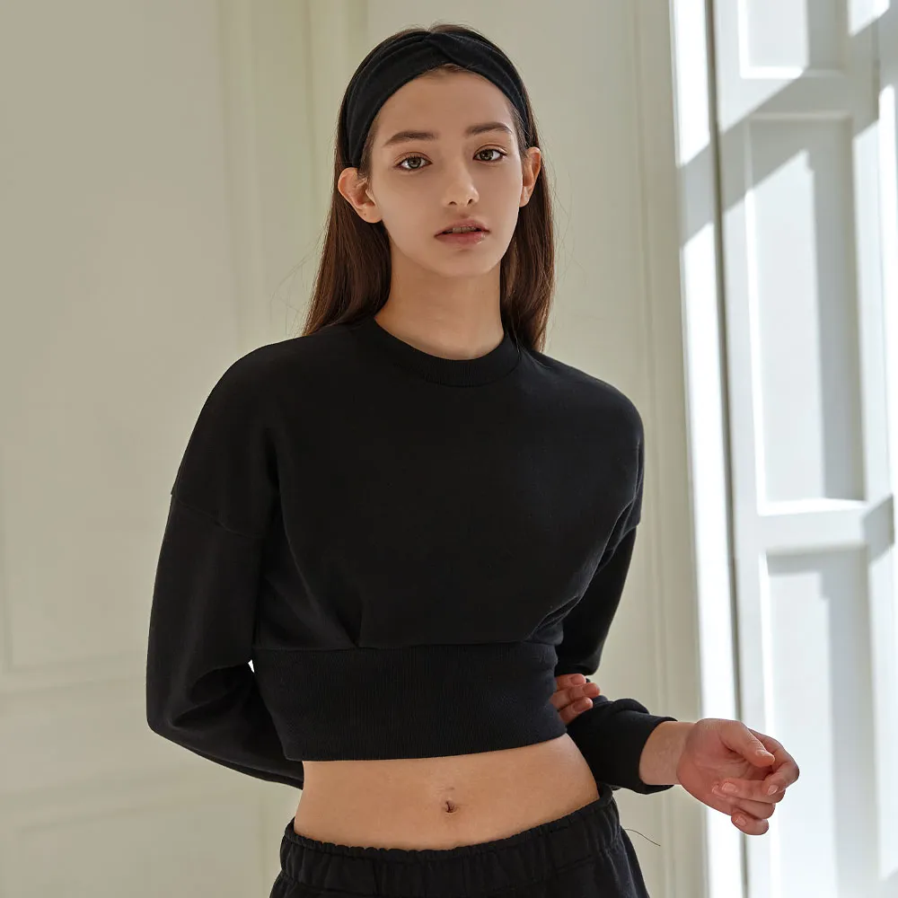 여성 요가복 DEVI-T0120-블랙 필라테스 핀턱 크롭 맨투맨 - 감도 깊은 취향 셀렉트샵 29CM